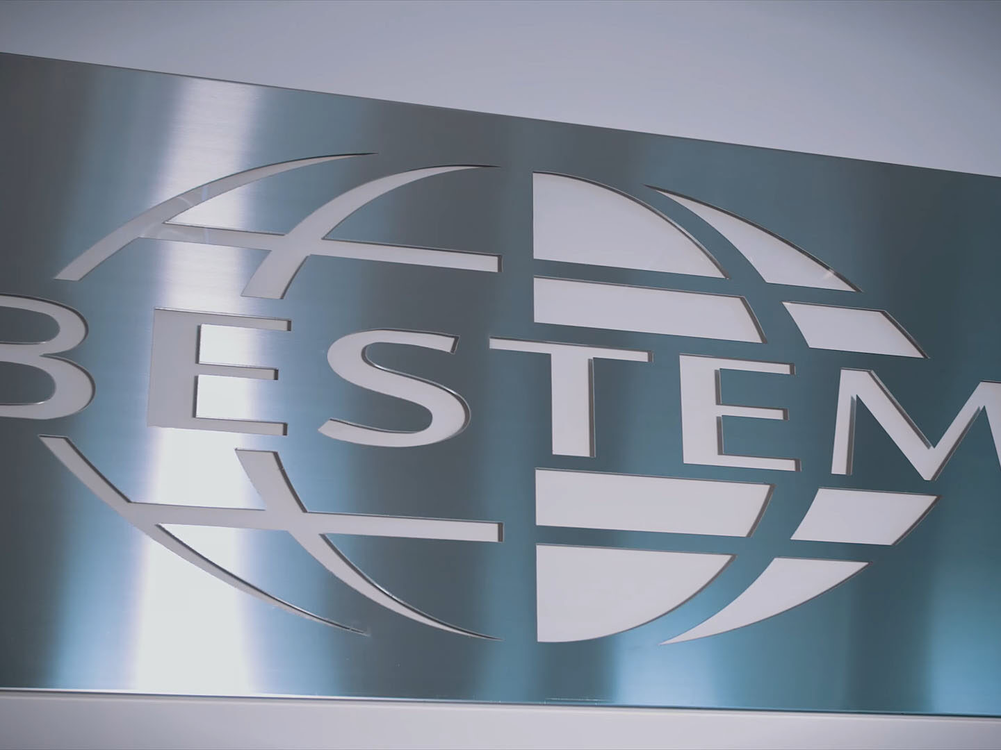 BESTEM - producent rozwiązań papierowych